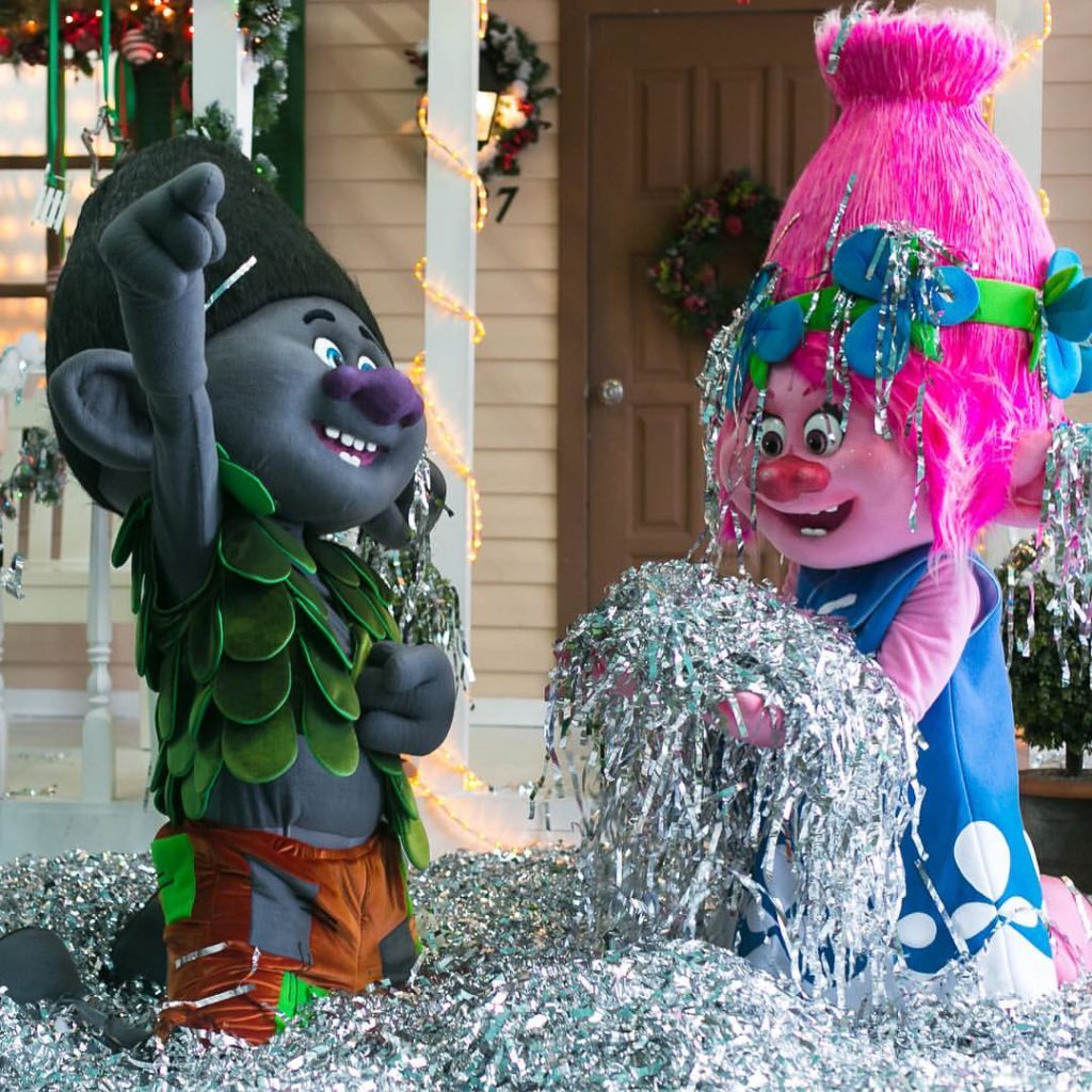 Серебряная  диско-шоу Троли !