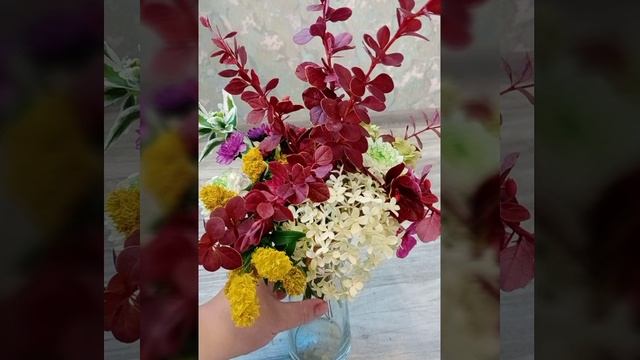 Букет с Барбарисом из холодного фарфора. Моя работа