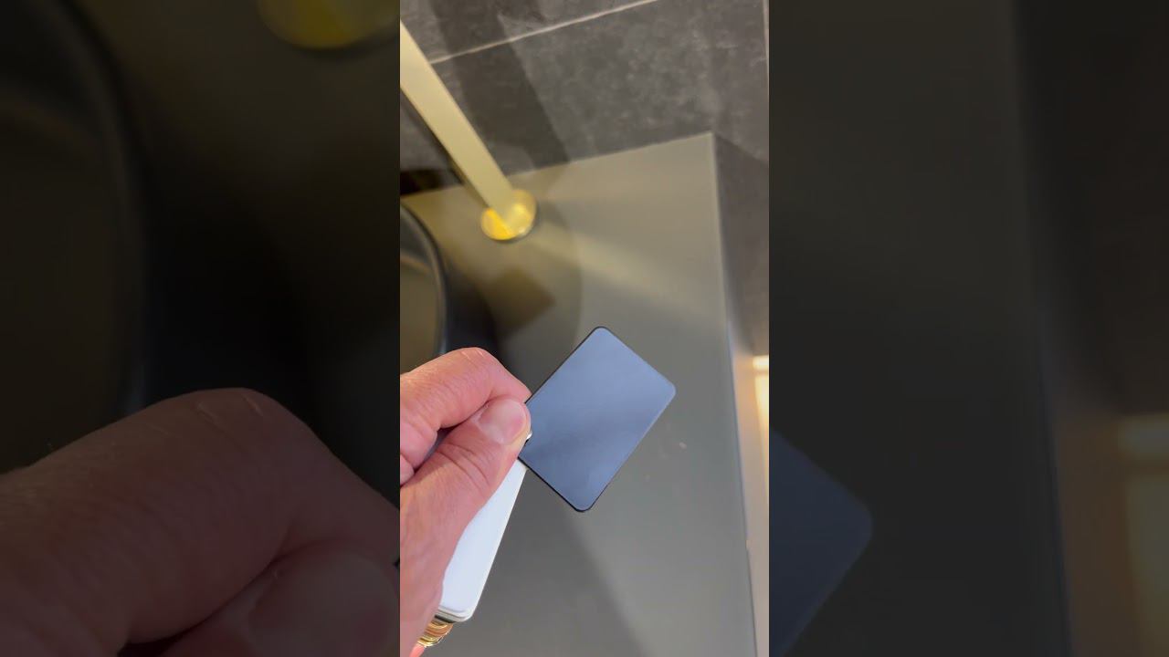 Образец цвета черный глянец M009