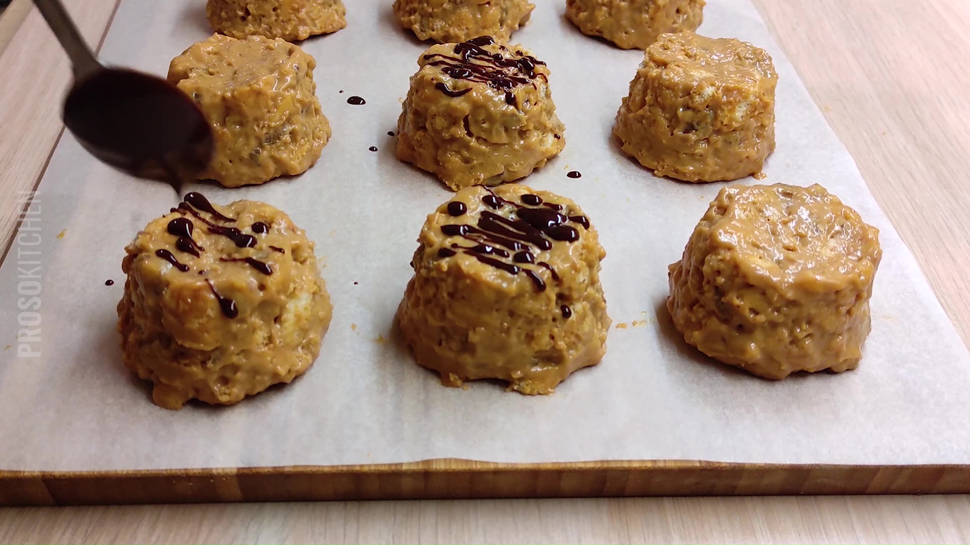Раз и готово, проще простого! Быстрые пирожные из печенья