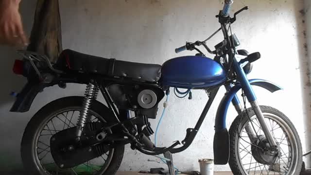 Сборка мотоцикла Минск часть 2.mp4