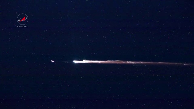 Вход в атмосферу Земли корабля Союз ТМА-8