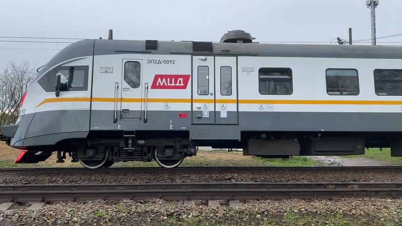 Поезда. Жд станция Водники.