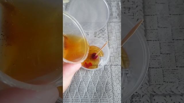 2. Губная помада и светлый жир из Чёрной Львинки