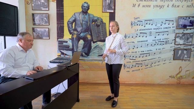 Подгорнова Софья исполняет  З. Абрэу «Тико-тико»2. П. Дезмонд «Играем на пять».mp4