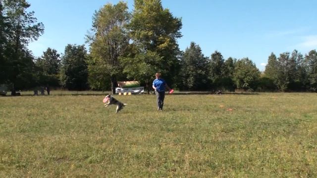 Frisbee Freestyle Галина и Хайди.mp4