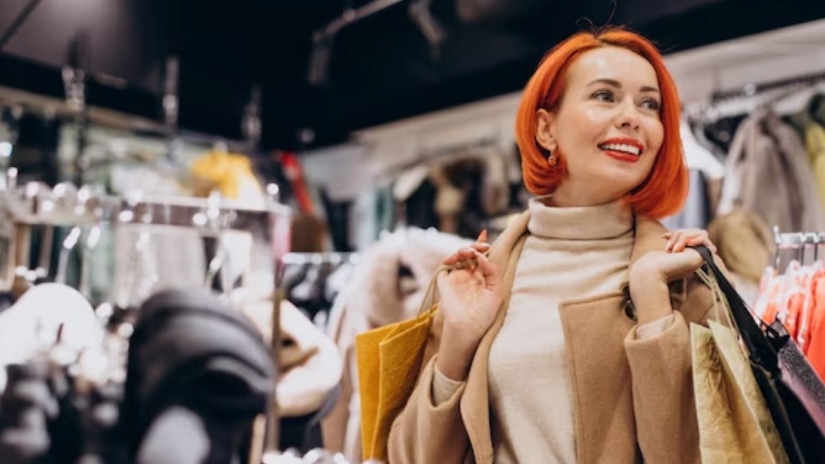 Эти вещи раскупают моментально: раскрыты три главных тренда осени 2023 года в одежде