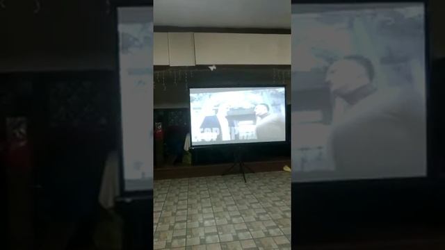 «УГАДАЙ SIRI» Музыкальные конкурсы с экраном. Игрокам нужно угадать название песни по отрывку