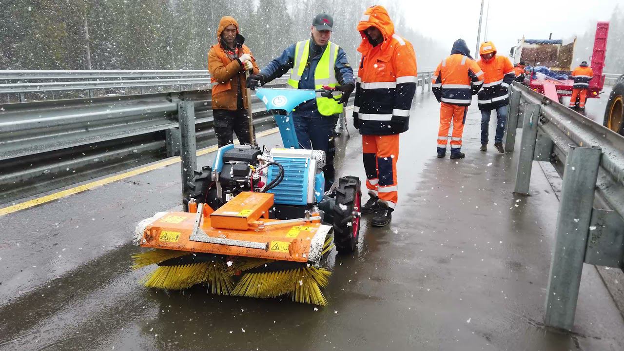 Новый подход к уборке разделительной полосы Brielmaier