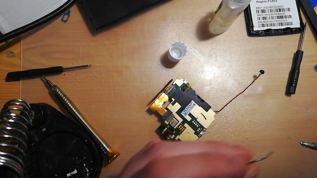 Оживляем смартфон Fly FS401 Stratus 1