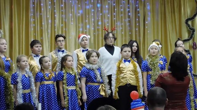 2022г. 27 декабря. Детская школа искусств. концерт. ч.1. Мариинский Посад