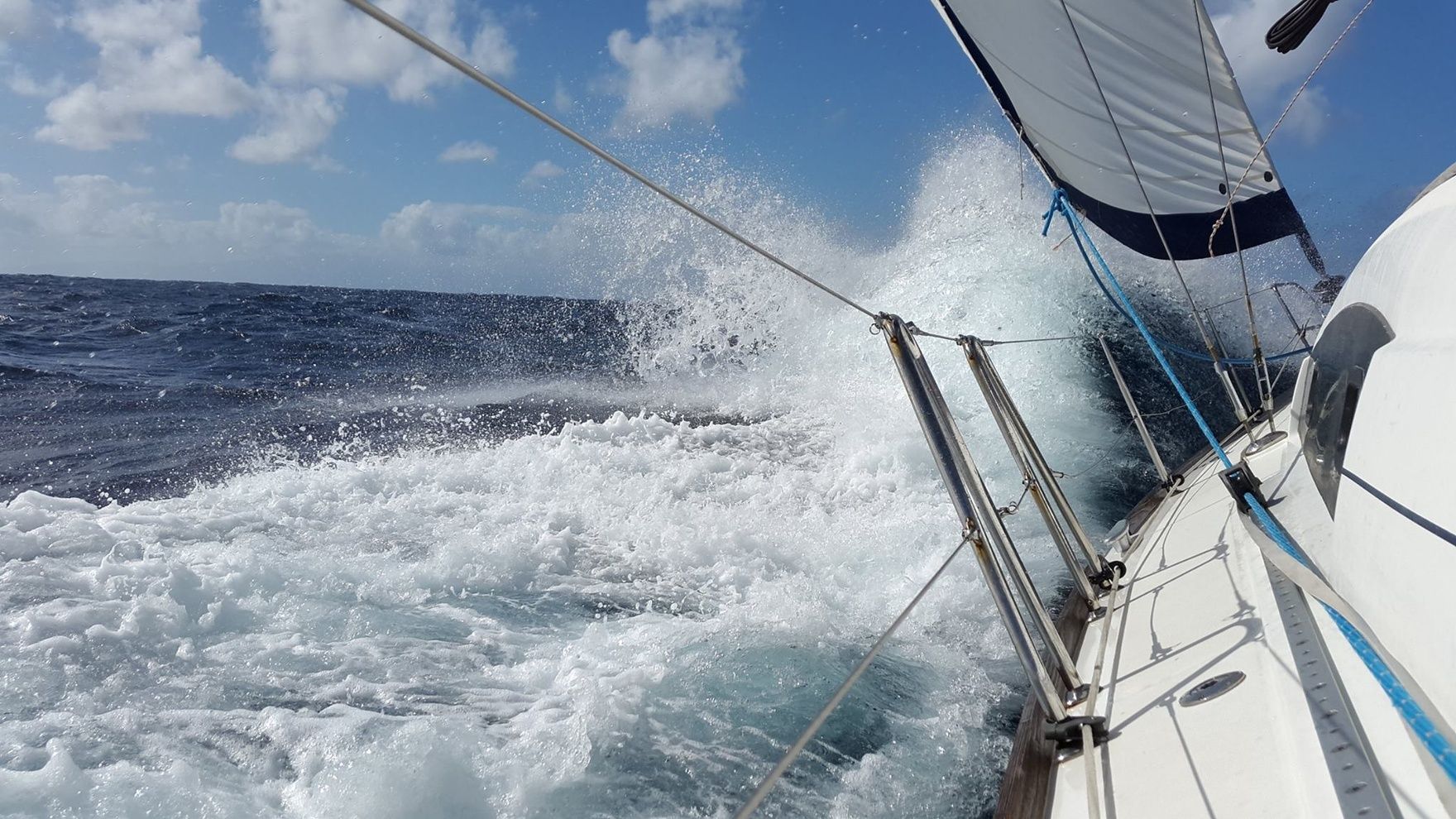 Строительство яхты | обшивка яхты | начало