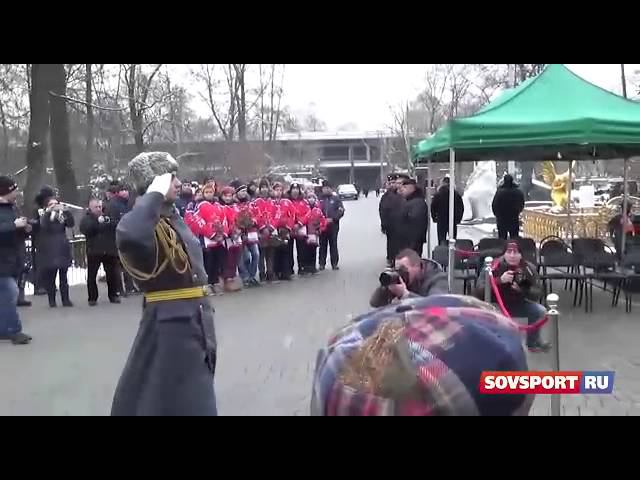 Артём на возложении Тихонову В.В.