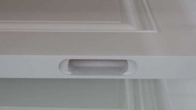 Фабрика дверей "Терем". Зарезка фурнитуры.mp4