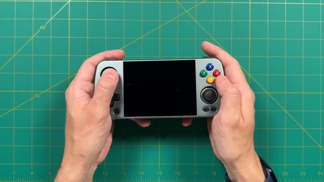 Первые впечатления: Anbernic RG405M