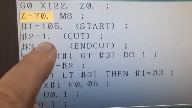 WHILE на фануке( в данном случае токарный 0i)