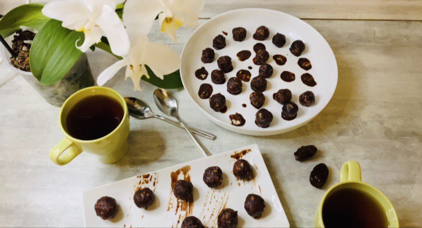 Конфеты из фиников и арахиса ???☕☕☕
