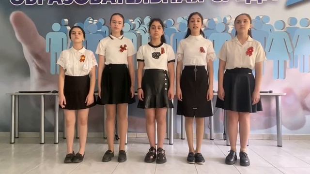 Окружной конкурс "Нам этот мир завещано беречь". Вокальная группа - 3 место.