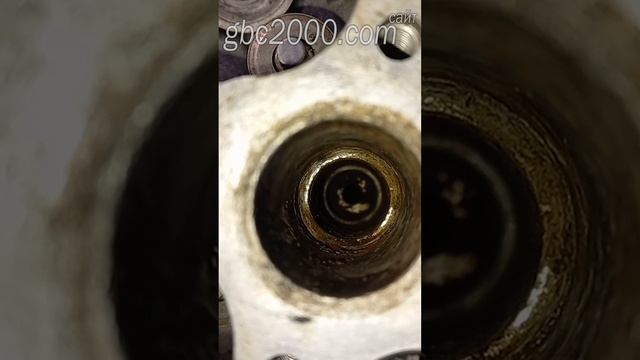 Интересная ГБЦ с завтуленными носиками форсунки от Опель Opel Мовано Movano 2,3. Ремонт ГБЦ Горловка