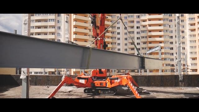 Репортаж с объекта монтажа металлоконструкций мини-краном SPX527.mp4