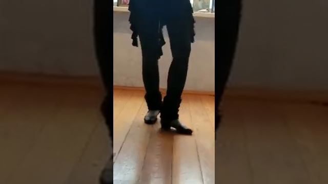 Видеоурок №1 для 2 класса по предмету НСТ   простая дробь с  притопами.mp4