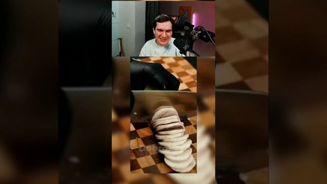 Утка решила сама себя приготовить 🤣🤣