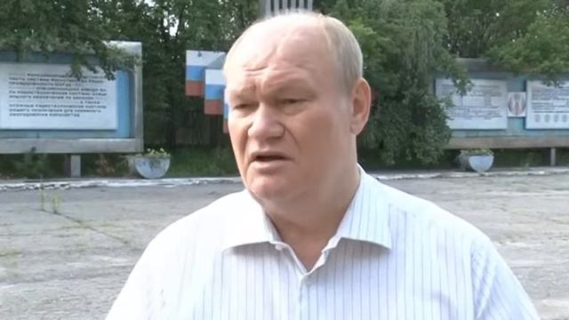 Губернатор Пензенской области Василий Бочкарев посетил завод радиоприборов. Август 2011 год