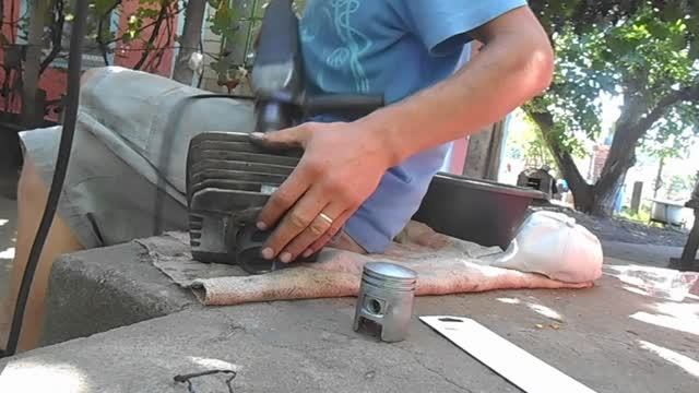 Хонинговка и замена поршня на мотоцикле минск.mp4