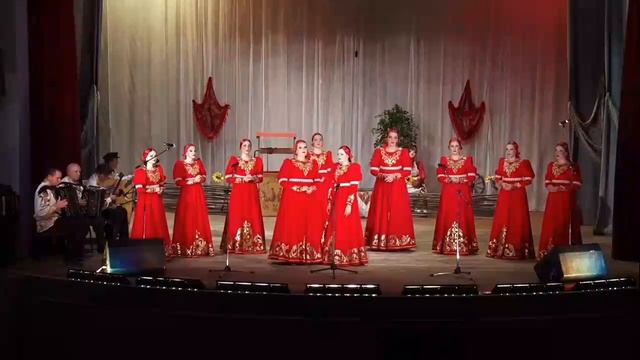 _На опушке леса старый дуб стоит_~2.mp4 ансамбль "Краснопахорочка"#патриотическаяпесня