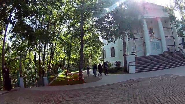 ДОЛГАЯ ДОРОГА В КРЫМ\ЧАСТЬ 2\СЕБЕЖ-ПЕЧОРЫ\ПСКОВО-ПЕЧЕРСКИЙ МОНАСТЫРЬ