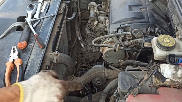 Замена уплотнений корпуса масляного фильтра двигателя ЕР6