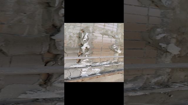 Демонтируем неправильно приклеенные листы пенопласта. Полное нарушение технологии СФТК Мокрый Фасад