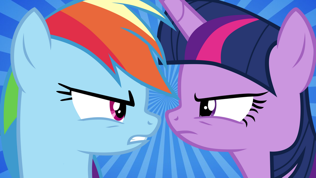 Сумеречная Искорка и Радуга Дэш сражаются.