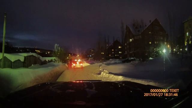 Крузак провалился в колодец под снегом