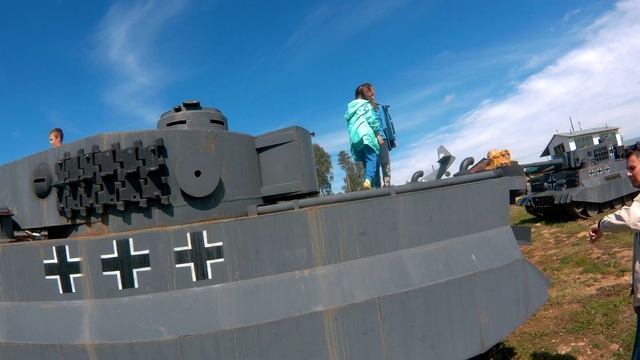 Выставка бронетехники 2023_0903_071309_021