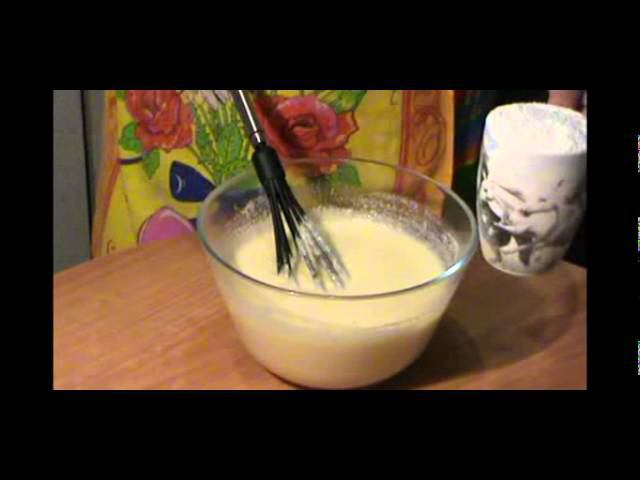 Манник на кефире с бананами - вкусный пирог к праздничному столу.