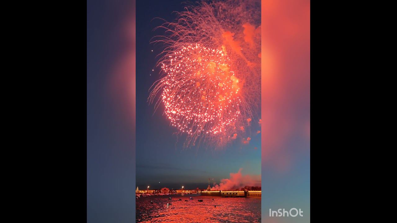 Как прошёл салют 9 мая 2021 в Санкт-Петербурге / Троицкий мост