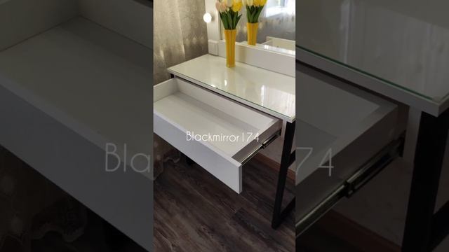 Обзор гримерного столика гс4рмфе80