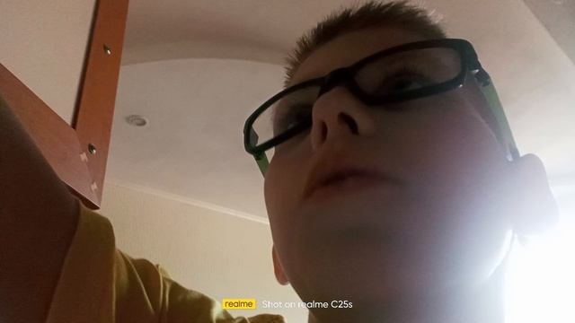 Пишите в комментариях что мне снимать, предлагайте свои идеи, для съёмок новых и крутых видео!