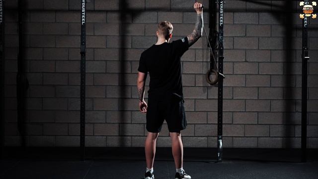 Жим + вращение плеча наружу (лицом)