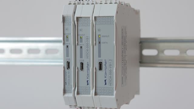 НПСИ-250/500-УВ. Cерия нормирующих преобразователей термопар, термосопротивлений и потенциометров.