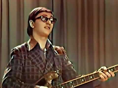 ВИА Ариэль - МАЛЕНЬКАЯ ИСТОРИЯ (муз. и сл. В.Ярушина)