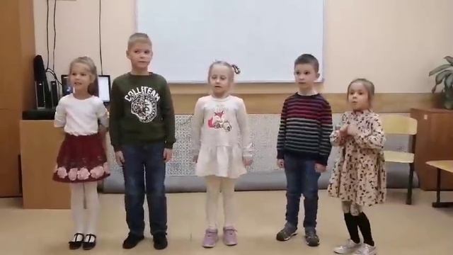 Наши Дошкольники поздравляют с днём защитников Отечества!