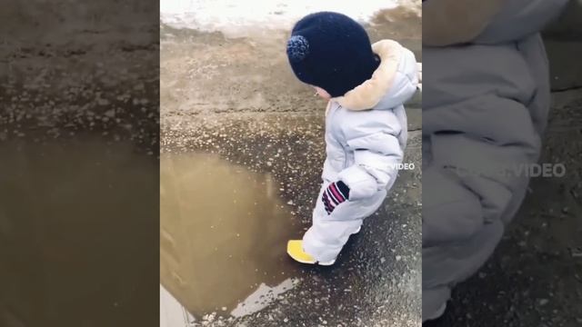 VID_20221227_230933_839.mp4