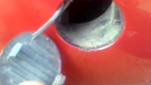 Киа Рио 3 Заглушка буксировочного крюка