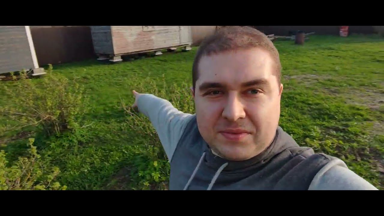 ВЛОГ. Второй день на даче. Чуть-чуть прибрался на участке но работы еще много