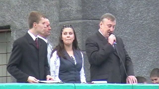 2007.05.09 Митинг в пос. Александровка  в честь дня победы над фашиской германией Напутствие молодёж