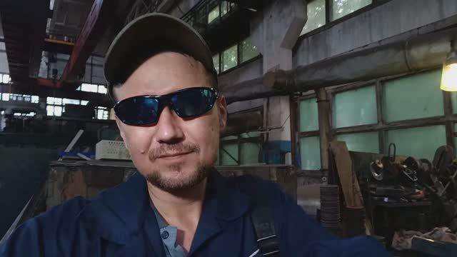 ОТец сделал пугач из трубки и гвоздя