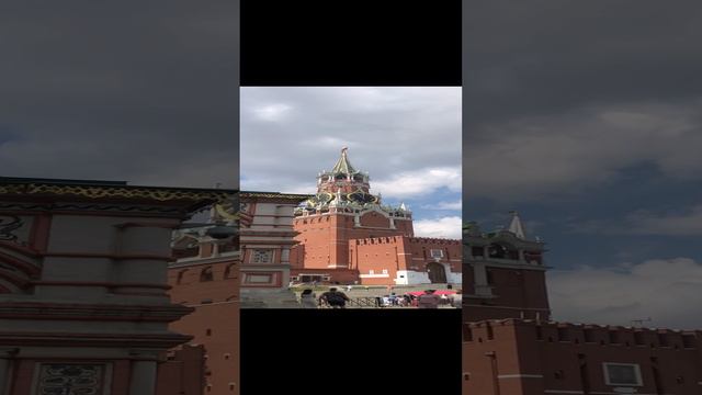 Спасская башня: символ Москвы и главные ворота Кремля