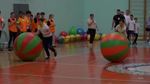 Эстафета "Мой папа самый лучший".mp4